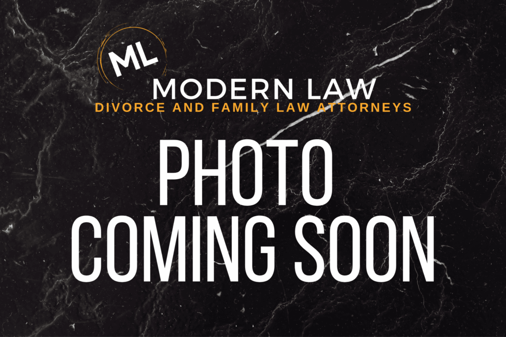 Lauren McAlpin – Resilient Attorney & Military Specialist